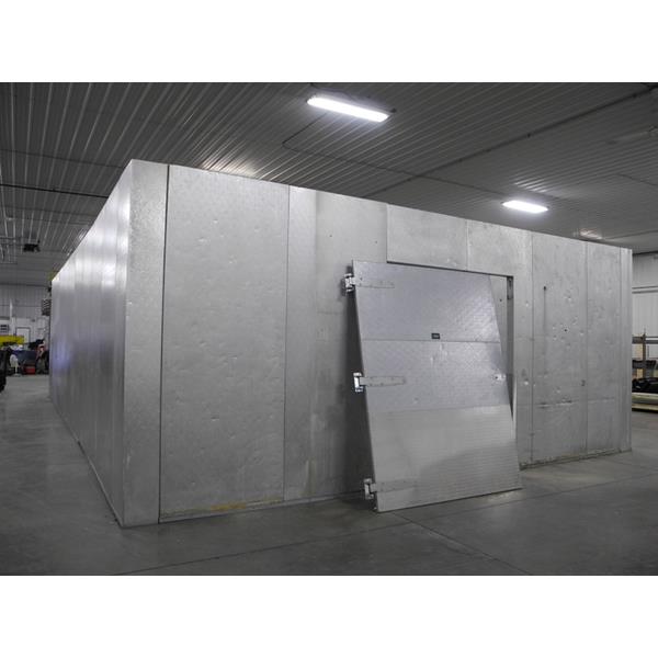 23'10" x 37'5" x 10'5"H Walk-in Cooler or Freezer (892 Sq. Ft.) | Barr ...