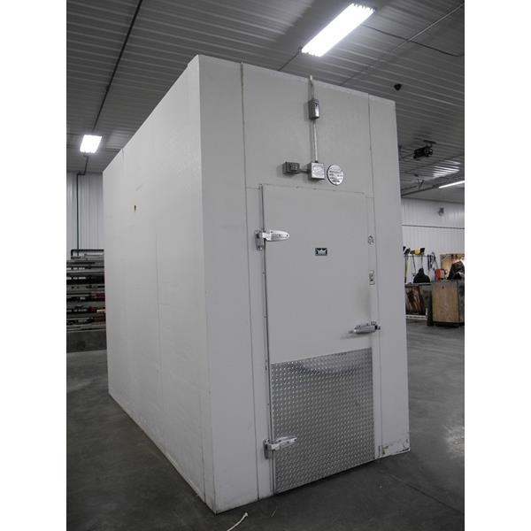 Crown-Tonka Walk-in Cooler (72 Sq. Ft.) | Barr Commercial Refrigeration