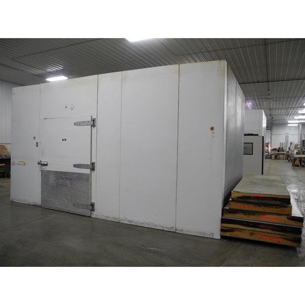 Crown Walk-in Cooler (198 Sq. Ft.) | Barr Commercial Refrigeration