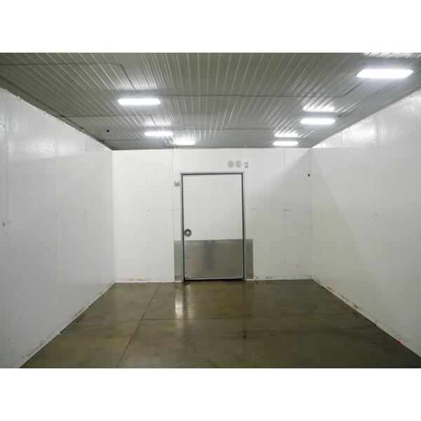 15'6" x 28'10" x 10'2"H Walk-In Cooler or Freezer (447 Sq. Ft.) | Barr ...