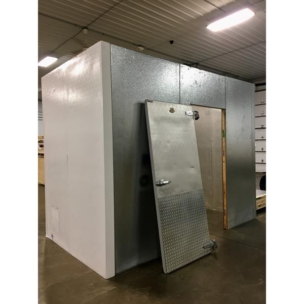 6'8" x 11'8" x 9'4"H Crown-Tonka Walk-in Cooler or Freezer (78 Sq. Ft ...