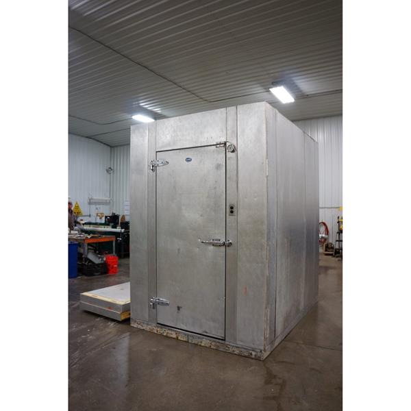 5'10" x 7'9" x 8'8"H WA Brown Walk-in Freezer (45 Sq. Ft.) | Barr ...