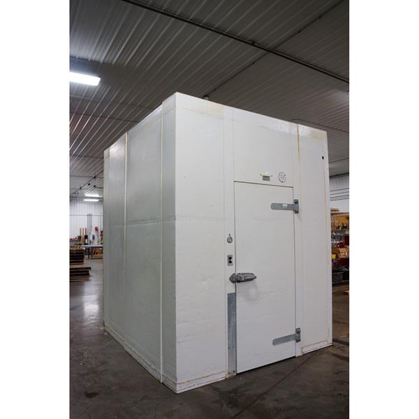 8' x 9' x 10'4"H Hussmann Walk-in Cooler or Freezer (72 Sq. Ft.) | Barr ...