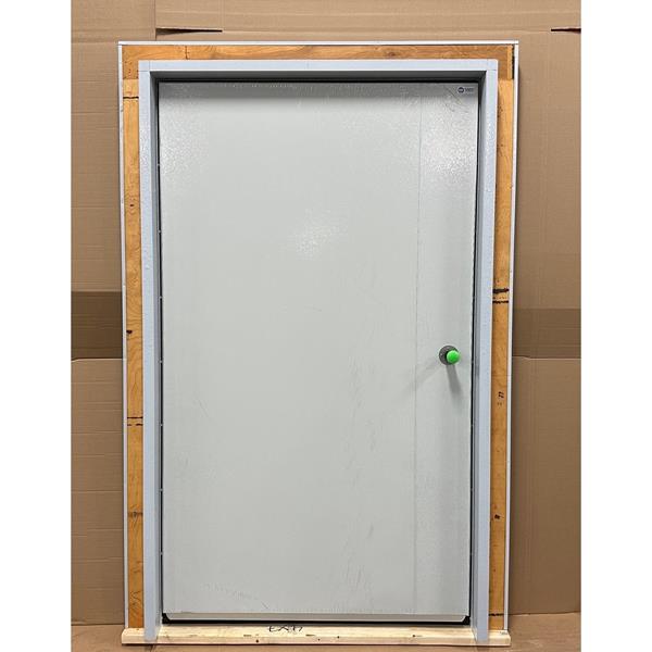 4'x7' Walk in Freezer Door Replacement | Freezer Door Online