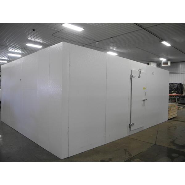 16' x 20' x 8'H Carroll Coolers Walk-in Freezer with Floor (320 Sq. Ft ...