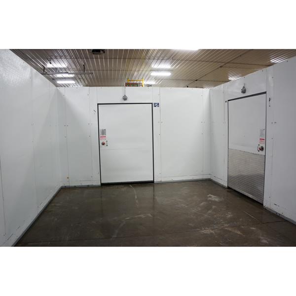13'6" x 26'11" x 8'5"H WA Brown Walk-in Cooler or Freezer (363 Sq. Ft ...