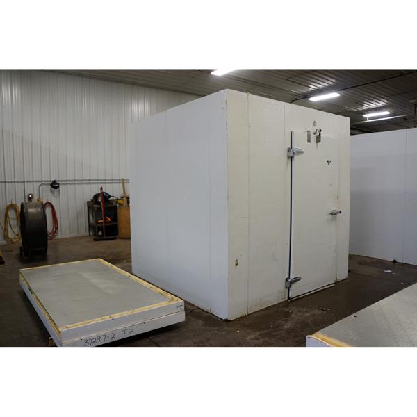 8' x 8' x 8'4"H Tyler Walk-in Cooler or Freezer (64 Sq. Ft.) | Barr ...