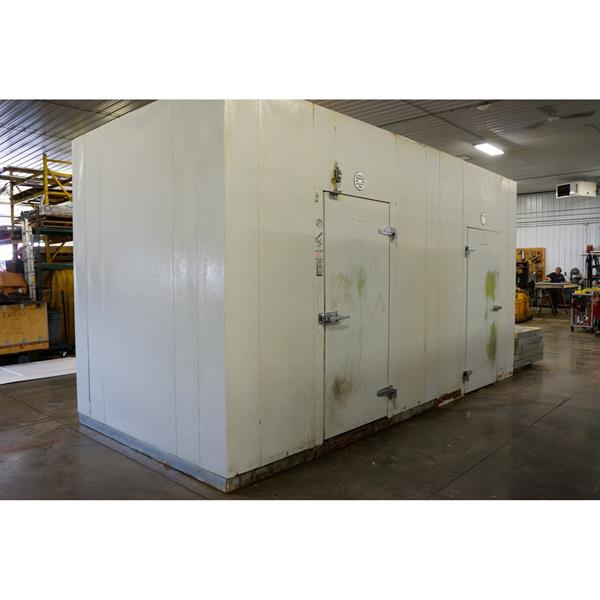 7'9" x 17'4" x 9'6"H Hussmann Combo Cooler/Freezer (134 Sq. Ft.) | Barr ...