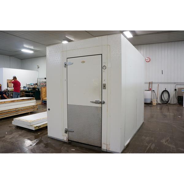6'9" x 9'8" x 8'5"H (O) WA Brown Walk-in Cooler or Freezer (65 Sq. Ft ...
