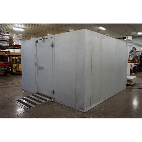 11'7" x 11'7" x 7'6"H Kolpak Walk-in Freezer with Floor (134 Sq. Ft ...
