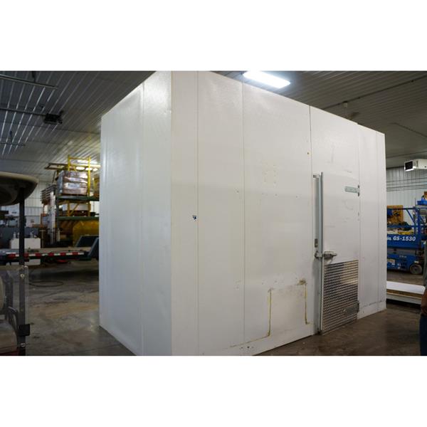 7x14 Hussmann Walk In Cooler | Walk In Cooler/Freezer