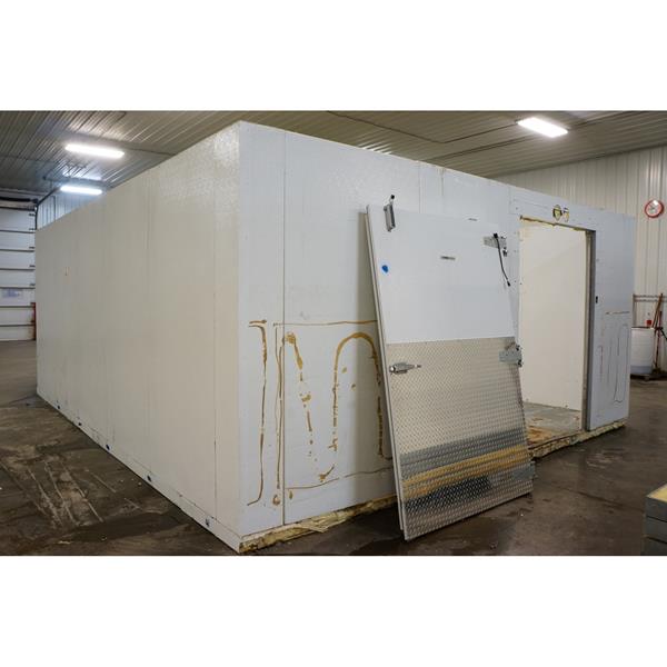 17'5" x 21'2" x 8'6"H (9'6"H w-beam) Hussmann Walk-in Freezer (369 Sq ...
