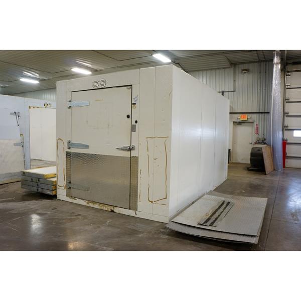 8'9" x 14'6" x 8'6"H Hussmann Walk-in Freezer with Floor (127 Sq. Ft ...