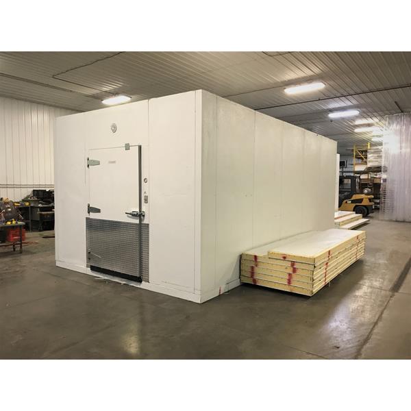 12' x 22' x 10'H Hussmann Walk-in Freezer with Floor (264 Sq. Ft ...