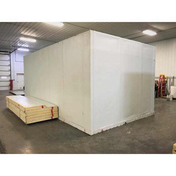 12' x 22' x 10'H Hussmann Walk-in Freezer with Floor (264 Sq. Ft ...