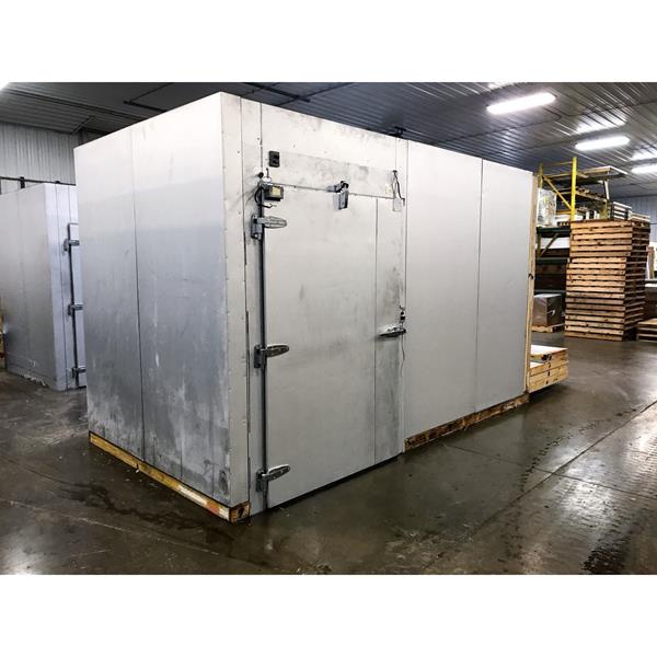 7'x14' Walk-in freezer manufactured by Custom Coolers - Includes Warranty!
