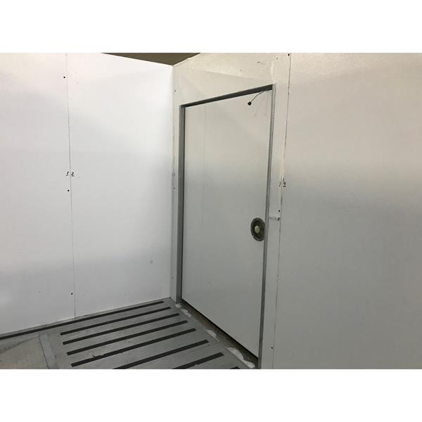 7'x14' Walk-in freezer manufactured by Custom Coolers - Includes Warranty!