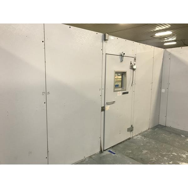9'2" x 17'10" x 8'6"H Kolpak Walk-in Freezer with Floor (163 Sq. Ft ...