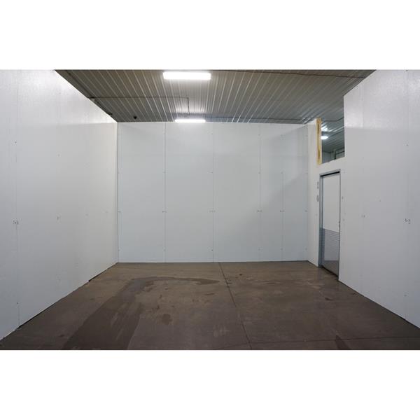 16'10" x 33'6" x 12'H Imperial-Brown Drive-in Cooler or Freezer (563 Sq ...