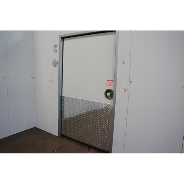 16'10" x 33'6" x 12'H Imperial-Brown Drive-in Cooler or Freezer (563 Sq ...