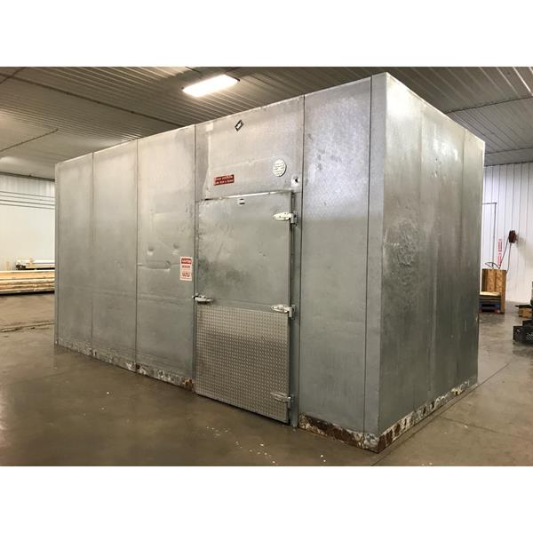 9'x19'6" Walk In Cooler Box | Crown-Tonka Coolers