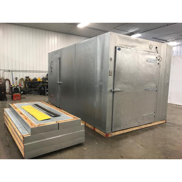 8'x15' Walk-in freezer with floor.