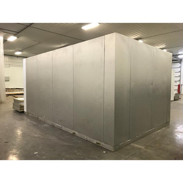 10'7" x 17'4" x 8'8"H WA Brown Walk-in Freezer with Floor (183 Sq. Ft ...
