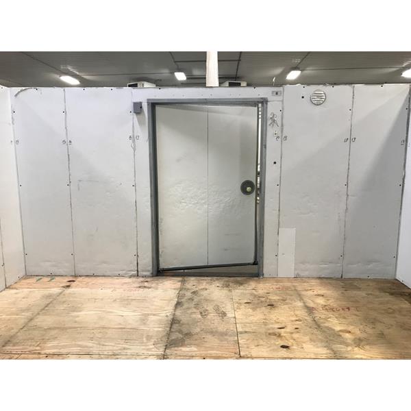 15' x 15' Walk-in Freezer with floor by Imperial-Brown