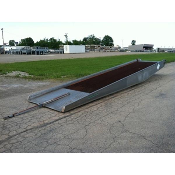 Aluminum Yard Ramp with Steel Grating | Barr Commercial Refrigeration