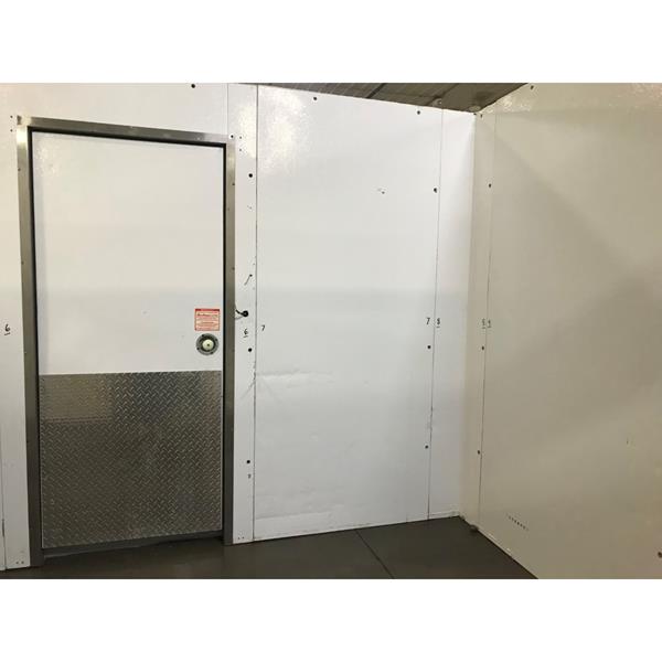 10'x13' Tyler Cooler panel package with refrigeration.