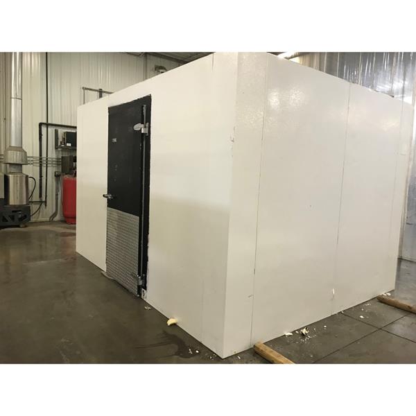 10'x13' Tyler Cooler panel package with refrigeration.