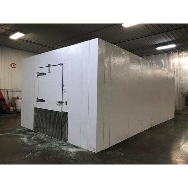 14'6" x 26' x 10'2"H Hussmann Walk-in Cooler or Freezer (377 Sq. Ft ...