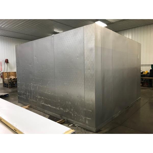 12'6" x 13'6" x 8'7"H WA Brown Walk-in Freezer with Floor (169 Sq. Ft ...