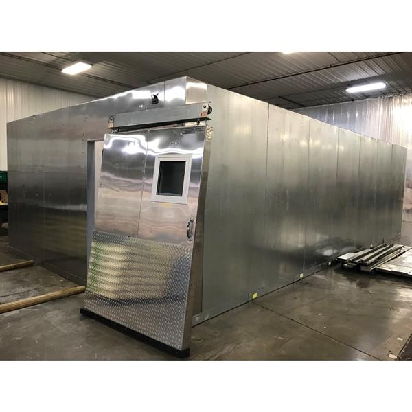 16'3" x 28'10" x 8'7"H Kolpak Walk-in Freezer with Floor (469 Sq. Ft ...