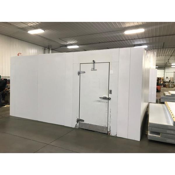 11'7" x 16'5" x 8'2"H Hussmann Walk-in Cooler or Freezer (Black) (190 ...