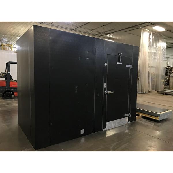5'10" x 10'8"' x 8'2"H Hussmann Walk-in Cooler with new condensing unit ...