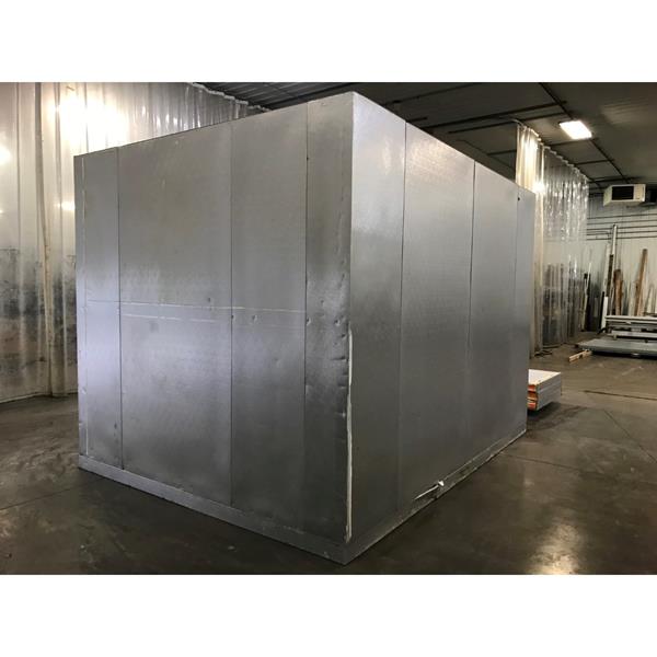 9x12 Freezer with Floor for Sale