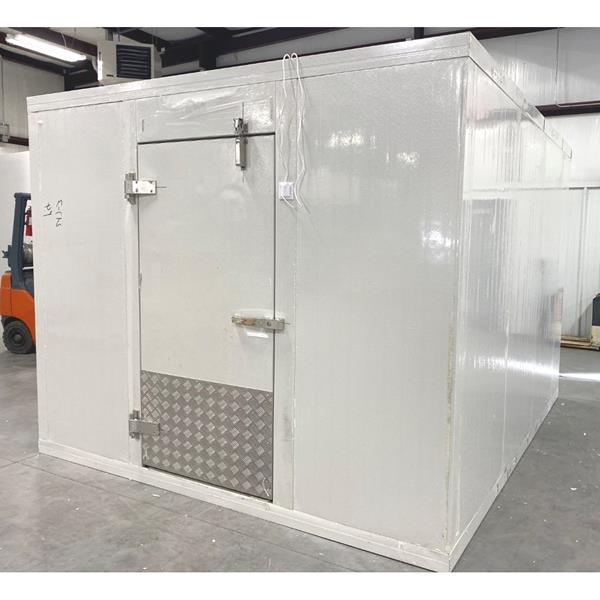 9'10" x 11'6" x 8'H Walk-in Freezer with Floor (ACQ-OKLH) (113 Sq. Ft ...