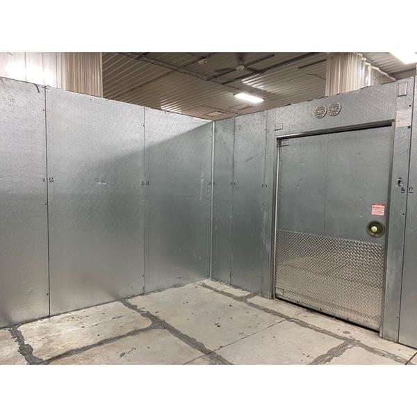 14' x 16'2" x 9'2"H Hill-Phoenix Walk-in Freezer with Floor (226 Sq. Ft ...