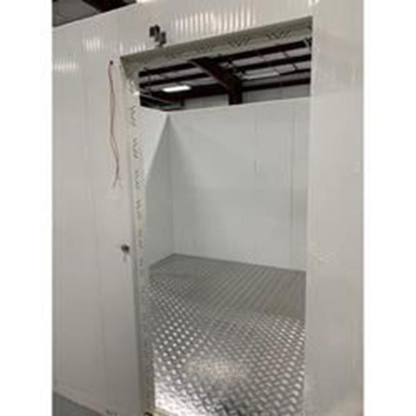 New Barr 10' x 10' x 8'2"H Walk-in Freezer with Floor (100 Sq. Ft ...
