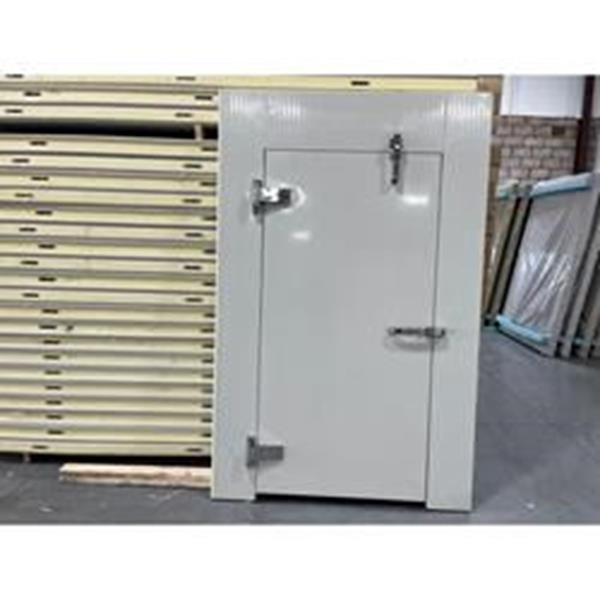 New Barr 10' x 10' x 8'2"h Walk-in Cooler with Floor (100 Sq. Ft ...