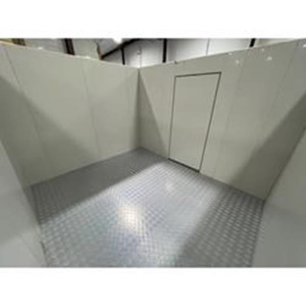 Walk in Freezer Assembly